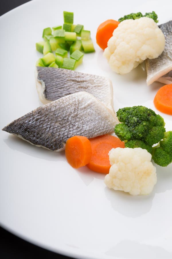 Steamed White Fish Fillet with Vegetables Stock Image - Image of ... Steamed White Fish Fillet with Vegetables Stock Image - Image of ...