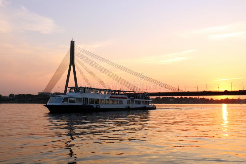 Steamer - Large Cargo And Passenger Vessel Editorial Image - Image of ...