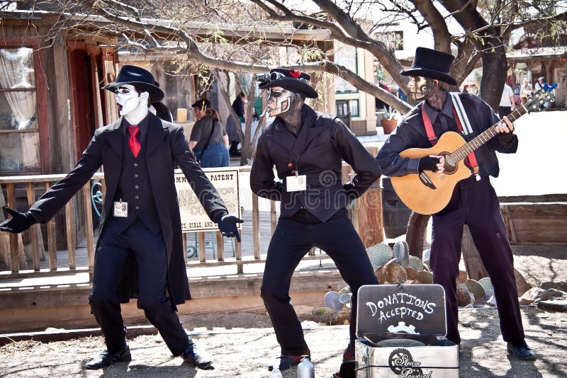 Steampunk music group editorial stock photo. Image of cosplayer - 20119233