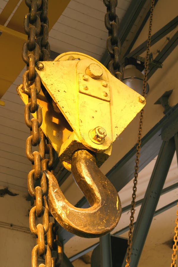 11+ Crane hook chains Free Stock Photos - StockFreeImages