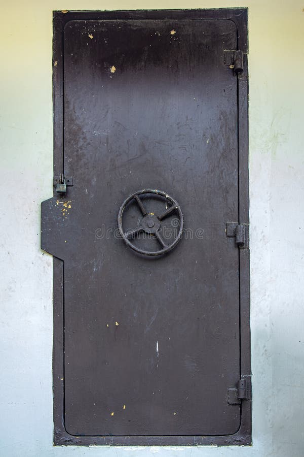 Bunker Door Wheel Stock Photos - Free & Royalty-Free Stock Photos from ...