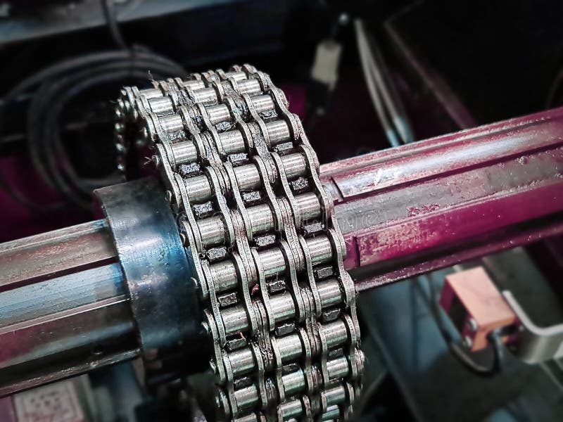 Steel Roller Chain Drive System with Spline Shaft on Old Machine Stock ...