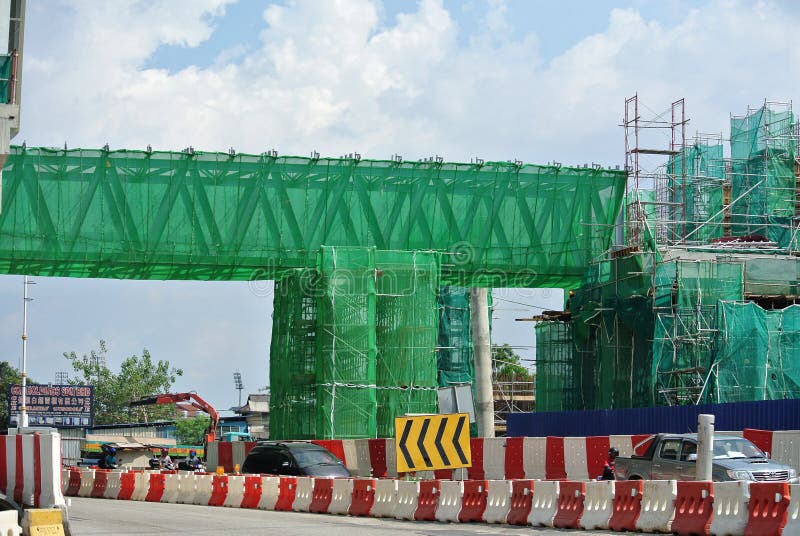 A Steel Structure Connecting Bridge is Under Construction. Editorial ...