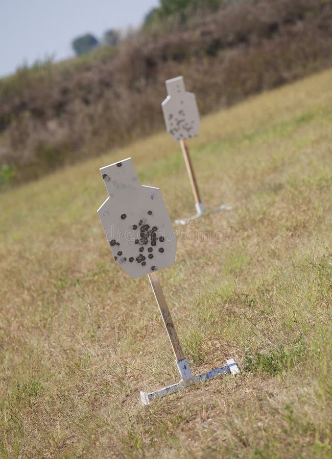 Steel Targets and Flying Clay Stock Image - Image of gray, steel: 94974867