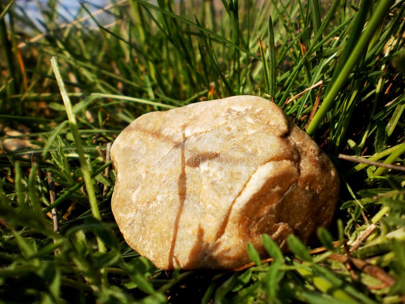 Steen stock foto. Image of installaties, sinaasappel - 69472492