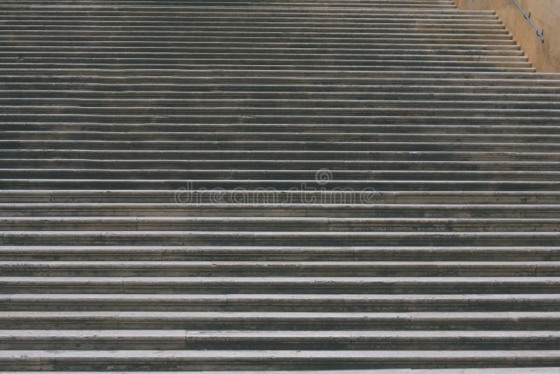 Een Lange Oude Trappen Van Bril En Stenen Griekenland Stock Foto ...