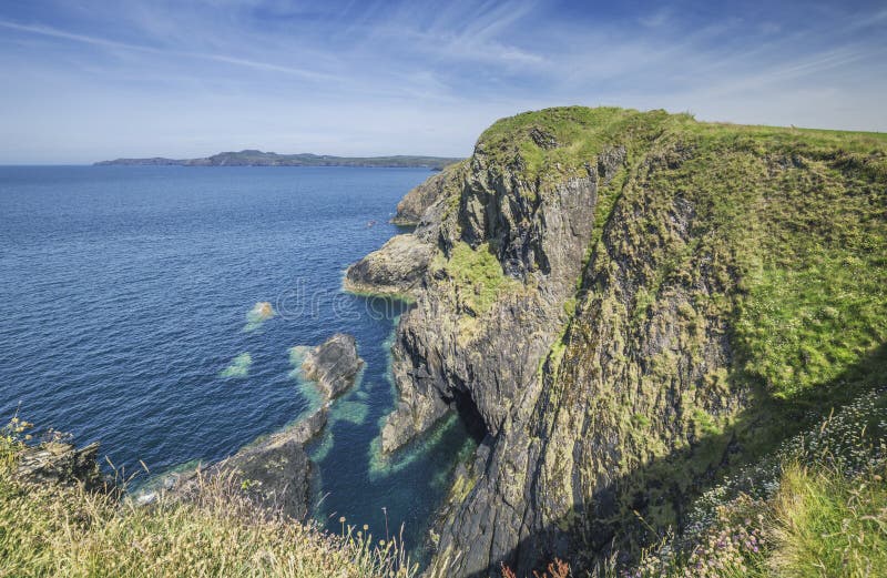 Steep Cliffs Along Pembrokeshire Coast Path Stock Image - Image of ...