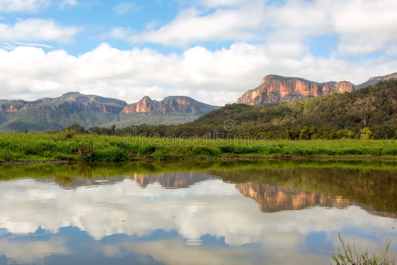 Steep Cliffs of the Capertee Canyon Reflecting in Water Stock Image ...