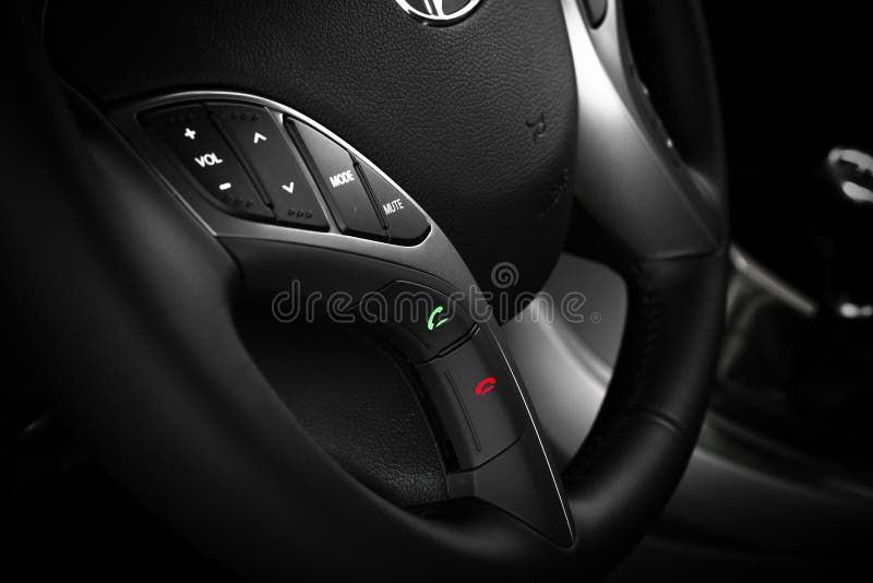Steering wheel commands stock image. Image of dashboard - 38621761