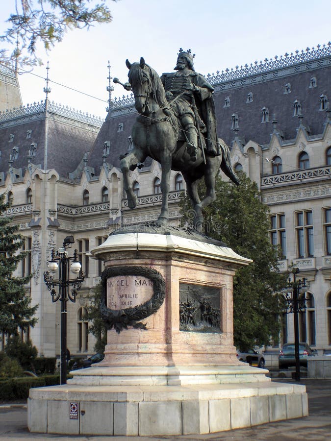 Stefan Statue in Iasi stockfoto. Bild von rumänien, moldawien - 28231782