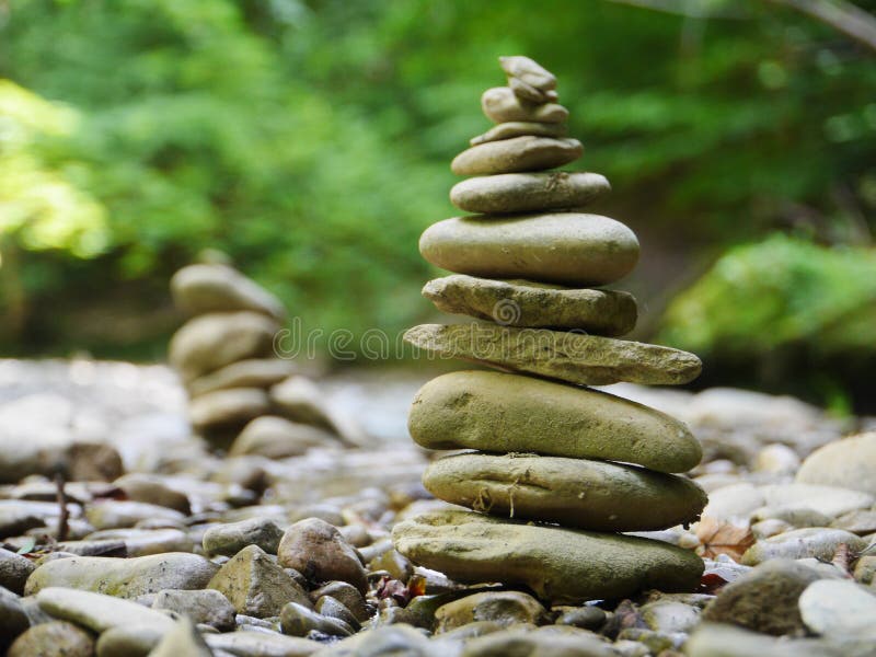 Steine in der Balance stockbild. Bild von steine, nave - 38676351