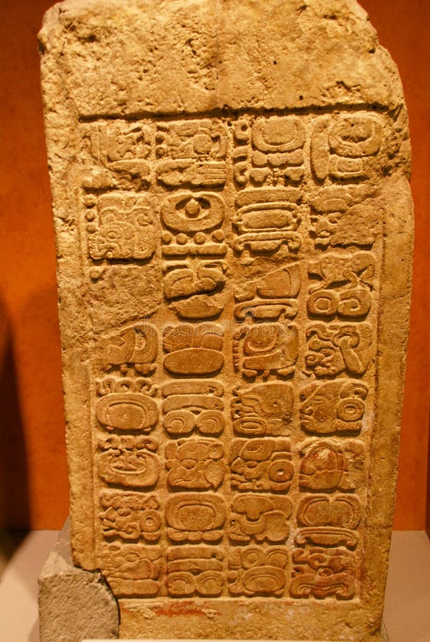 Stele maya de bas-relief image stock. Image du religion - 7532455
