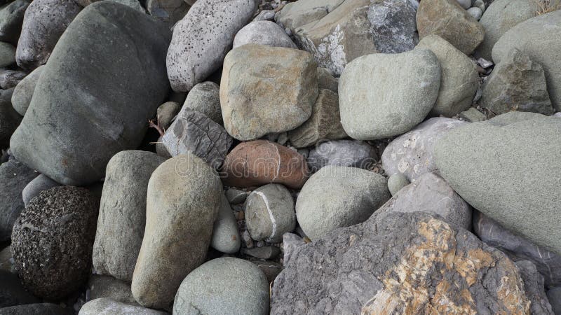 Stenen op het strand stock foto. Image of rots, textuur - 123081246
