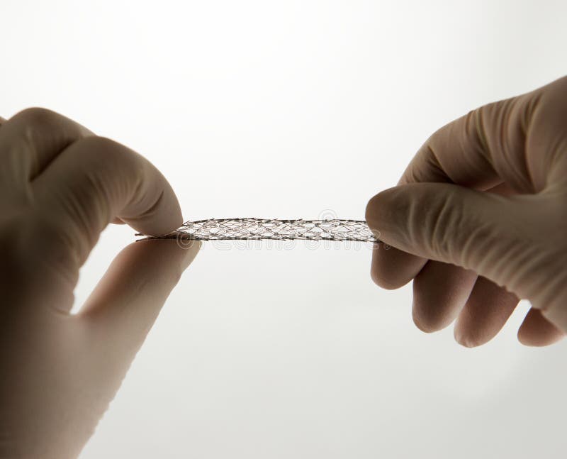 Stent Voor Endovasculaire Chirurgie Stock Afbeelding - Image of stagnatie, slagader: 27278299