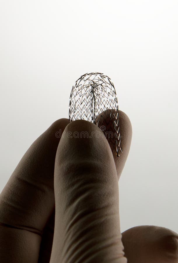 Stent Voor Endovascular Chirurgie Stock Afbeelding - Image of mislukking, metaal: 27278329