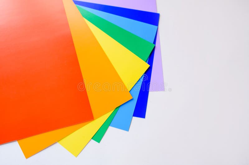 Step-by-step Instruction To Create a Rainbow of Colored Paper ...