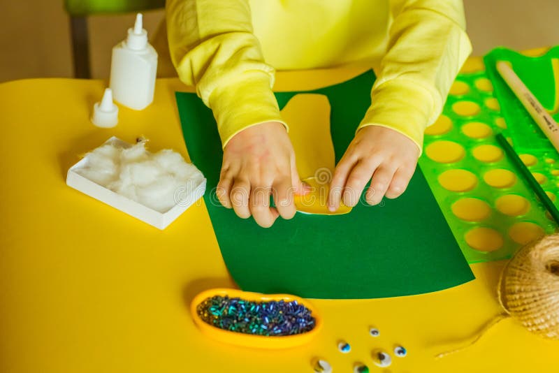 Step by Step Instructions, Colored Paper Application, Easter Bunny ...