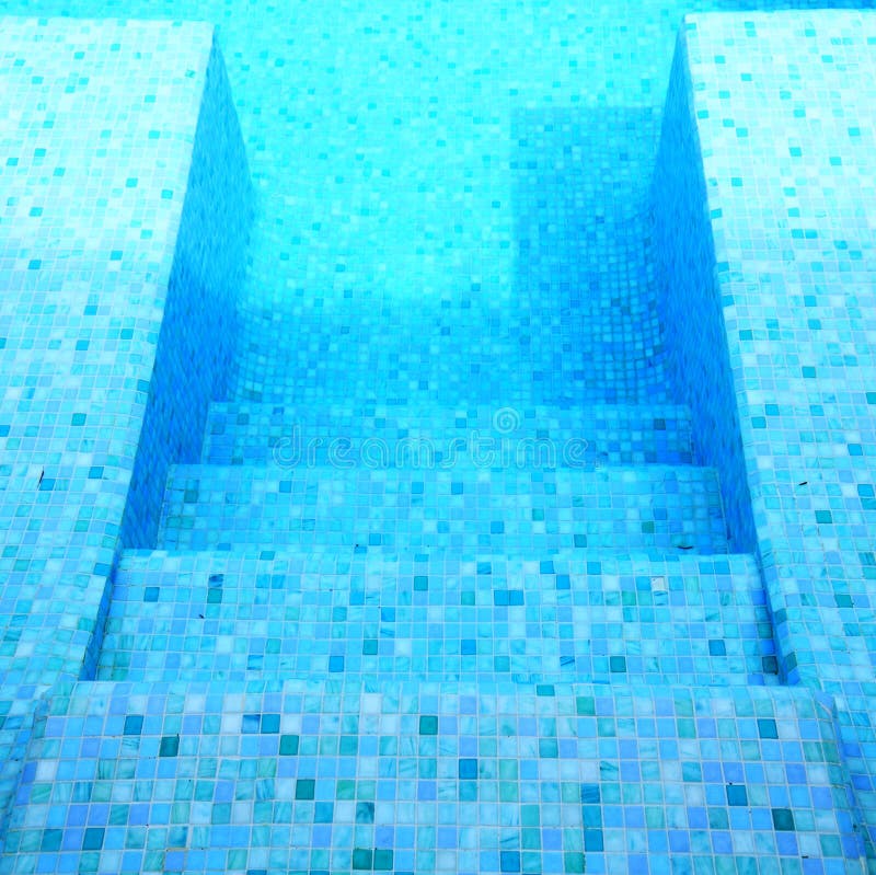 Step Down Swimming Pool Stock Photos - Free & Royalty-Free Stock Photos ...