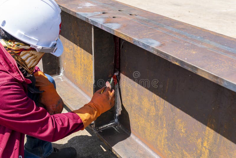 Step To Use Brush Apply Liquid Penetrant into the Welded for Non ...