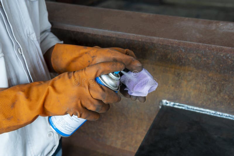 Step To Use Rag Wipe Solvent Remover To Cleaning the Welded Surface ...