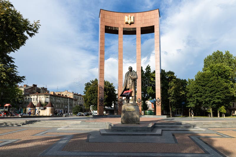 Stepan Bandera Monument in Lviv Editorial Photography - Image of city ...