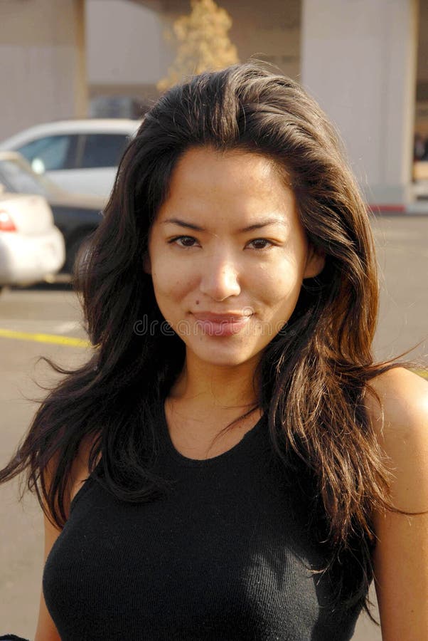 Stephanie Jacobsen editorial image. Image of humanity - 25007000