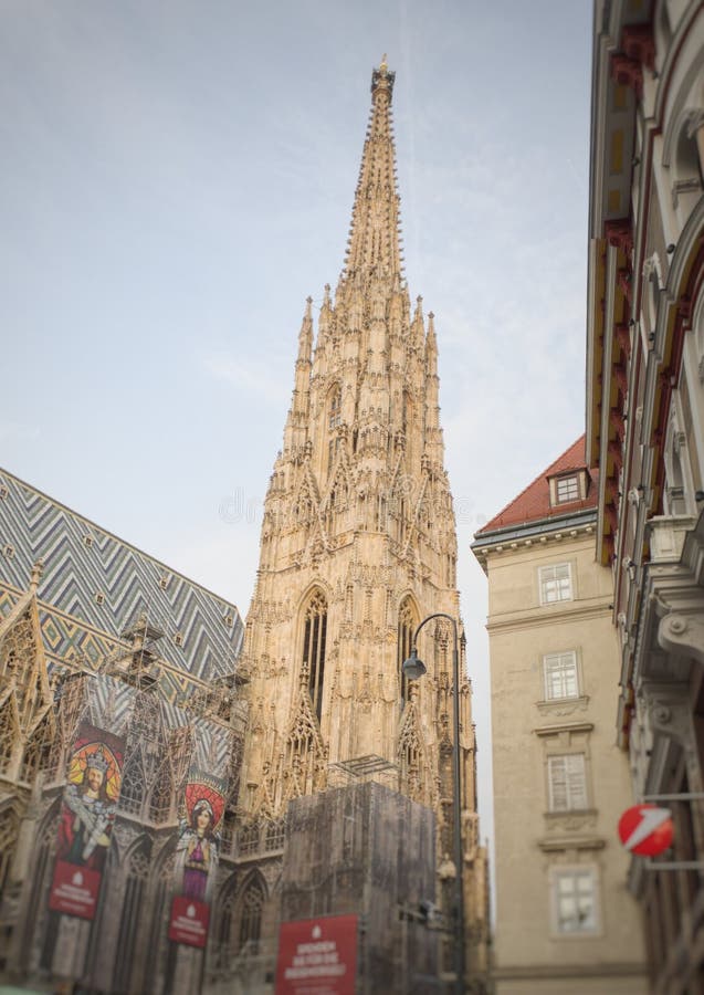 Stephansdom stock image. Image of architecture, tower - 156722737