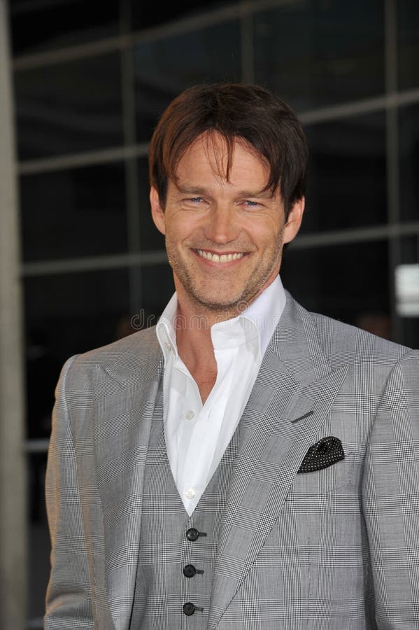 Stephen Moyer editorial photo. Image of stephen, hbos - 26911841