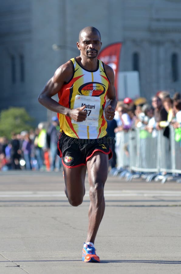 Stephen Muturi Que Pasa La Milla 26 Imagen de archivo editorial ...