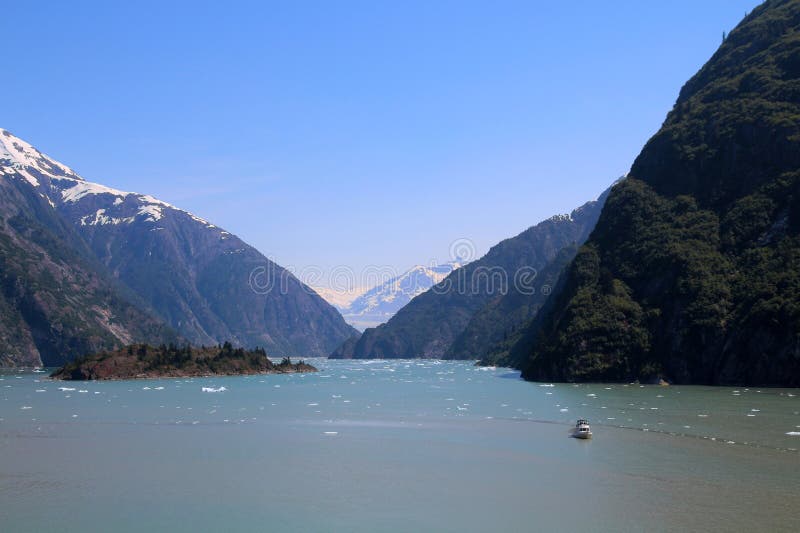 Mountain Landscape in the Stephens Passage in the Boundary Ranges ...
