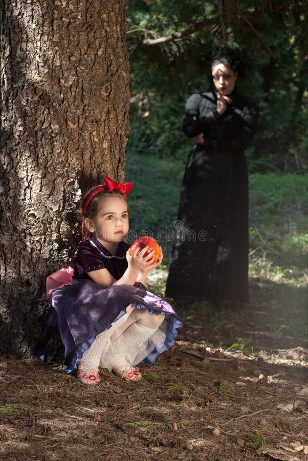 Stepmother Gives Poisoned Apple To Snow White Stock Image - Image of ...