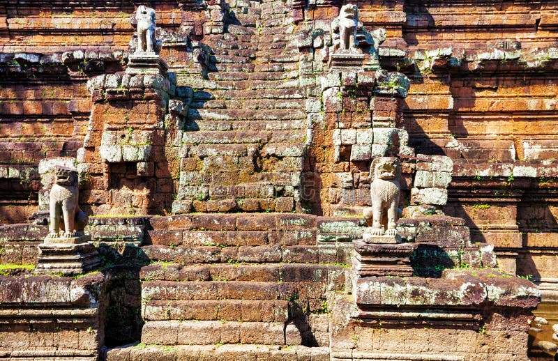 Steps of Ancient Buddhist Khmer Temple Stock Photo - Image of ancient ...