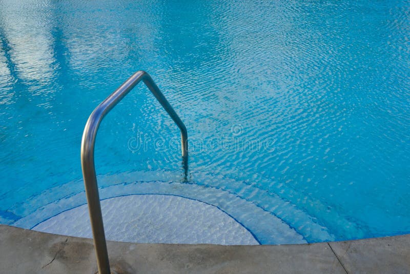 Steps into swimming pool stock image. Image of summer - 49804153
