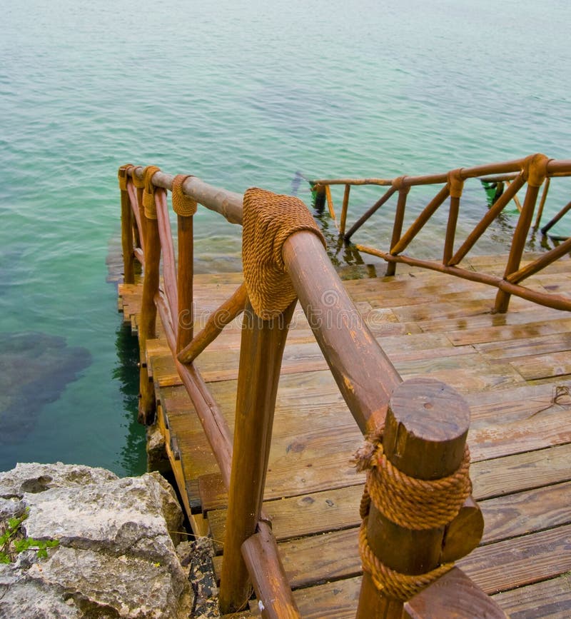 860+ Steps water Free Stock Photos - StockFreeImages