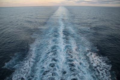 Stern wave stock image. Image of cavitation, ship, infinite - 5615229