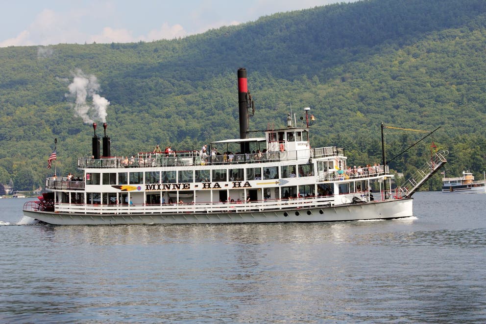 Sternwheel steamboat. editorial image. Image of steamboat - 19118220