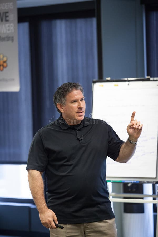 Steve Farber editorial image. Image of technology, media - 40198565