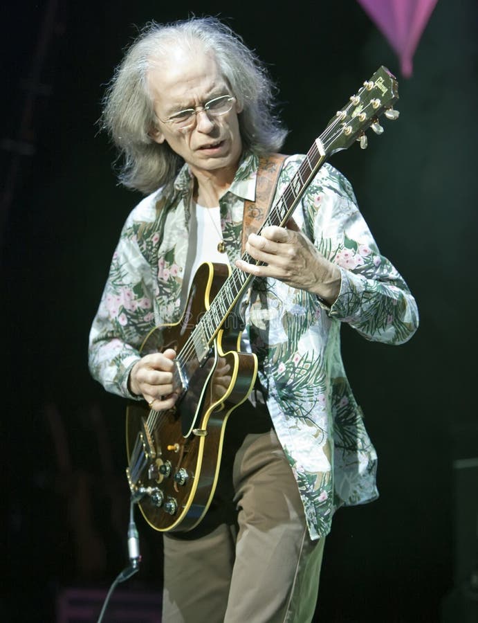 Steve Howe 2 editorial stock photo. Image of germany - 11786988