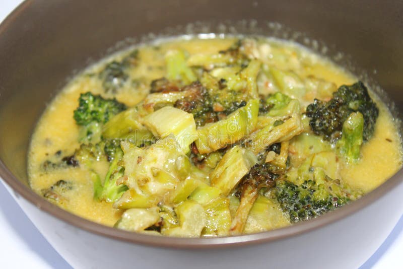 Stew of broccoli stock image. Image of vitamins, food - 32489971