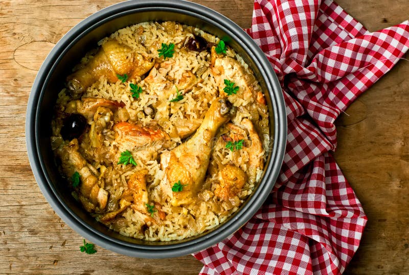 Stewed chicken with rice stock image. Image of crockpot - 48965605