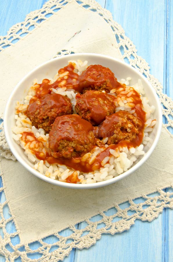Stewed meatballs stock image. Image of nutrition, sauce - 35040547
