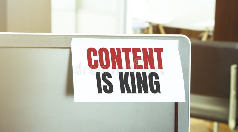 Sticky Note on the Computer. Text CONTENT is KING Stock Photo - Image ...