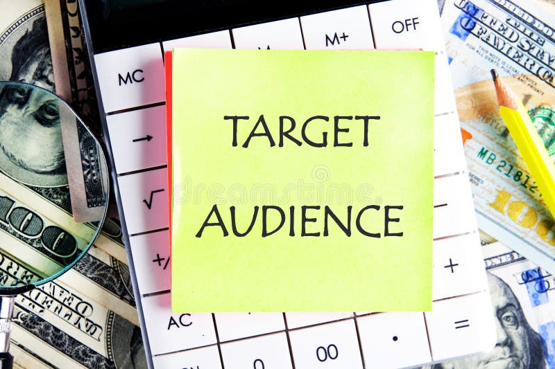 Sticky Note Highlights Target Audience in a Business Context ...