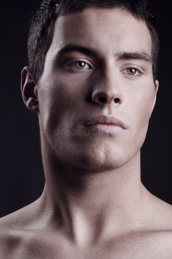 Stilig ung man arkivfoto. Image of modell, skönhet, grabb - 218066904