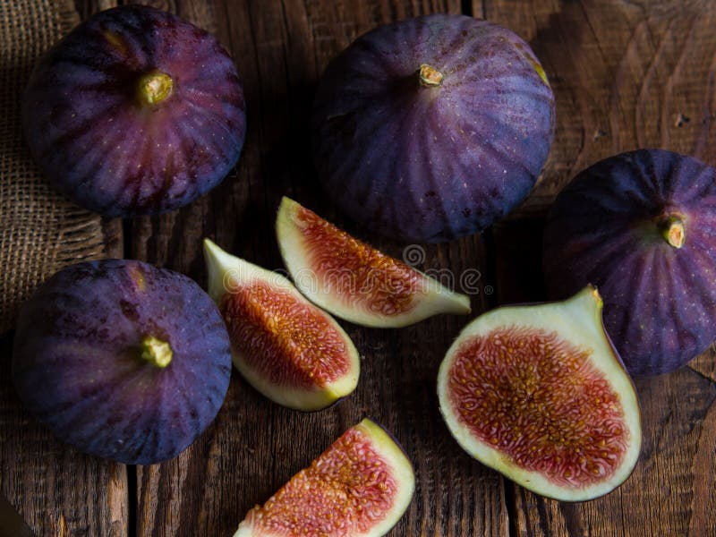 Still life with fresh figs stock image. Image of freshness - 229279415