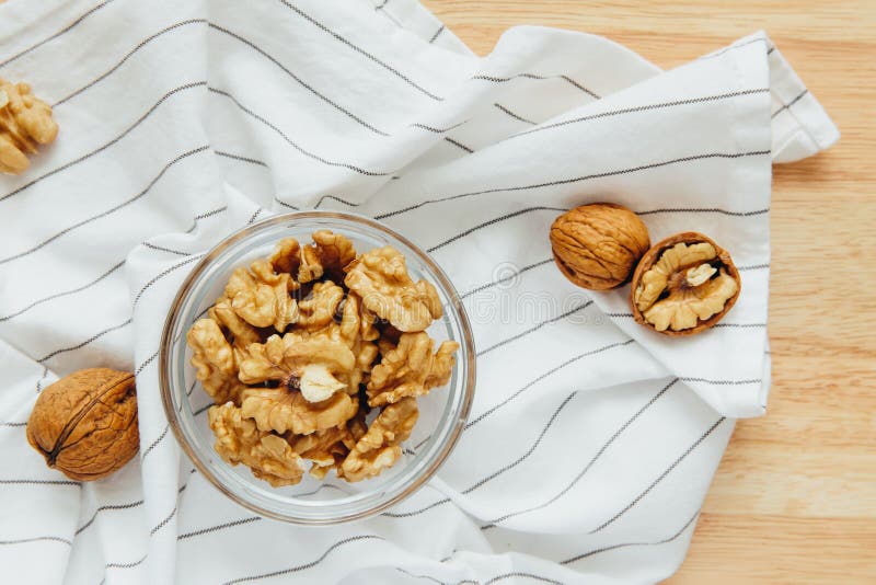 Still Life: Peeled Walnuts in Round Bowl Lie on Kitchen Table. Stock ...
