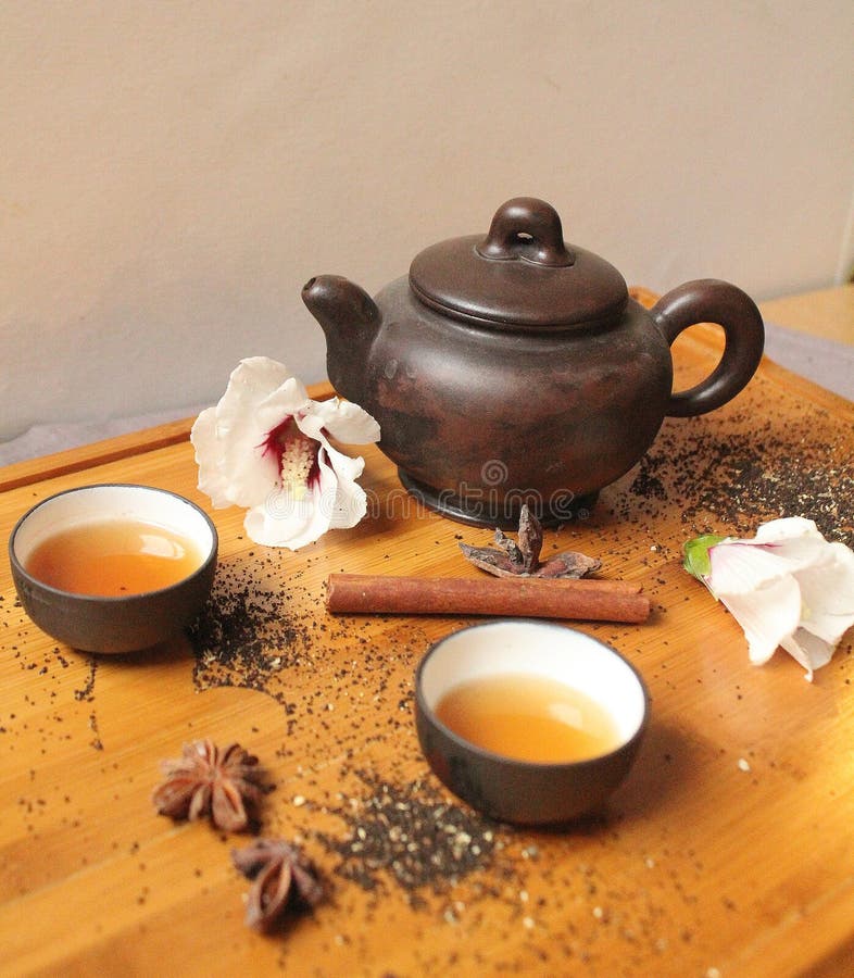 Still Life - Tea Pot and Tea Cups with Hibiscus Flowers Stock Image ...