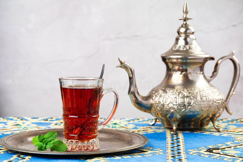 Still Life with Traditional Mint Tea in Drinking Glasses and Silver ...