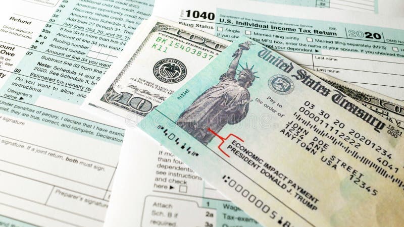 Stimulus Check and 1040 Form Editorial Image - Image of finance, 2020: ...