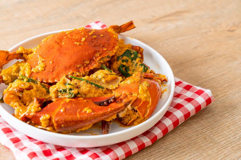 Stir Fried Crab with Curry Powder Stock Photo - Image of cook, cooking ...